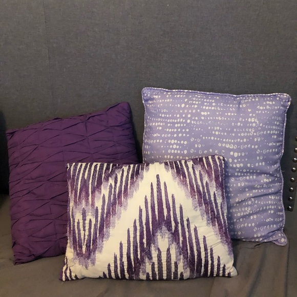 Jessica Simpson | Bedding | 3 Purple Themed Throw Pillows | Poshmark